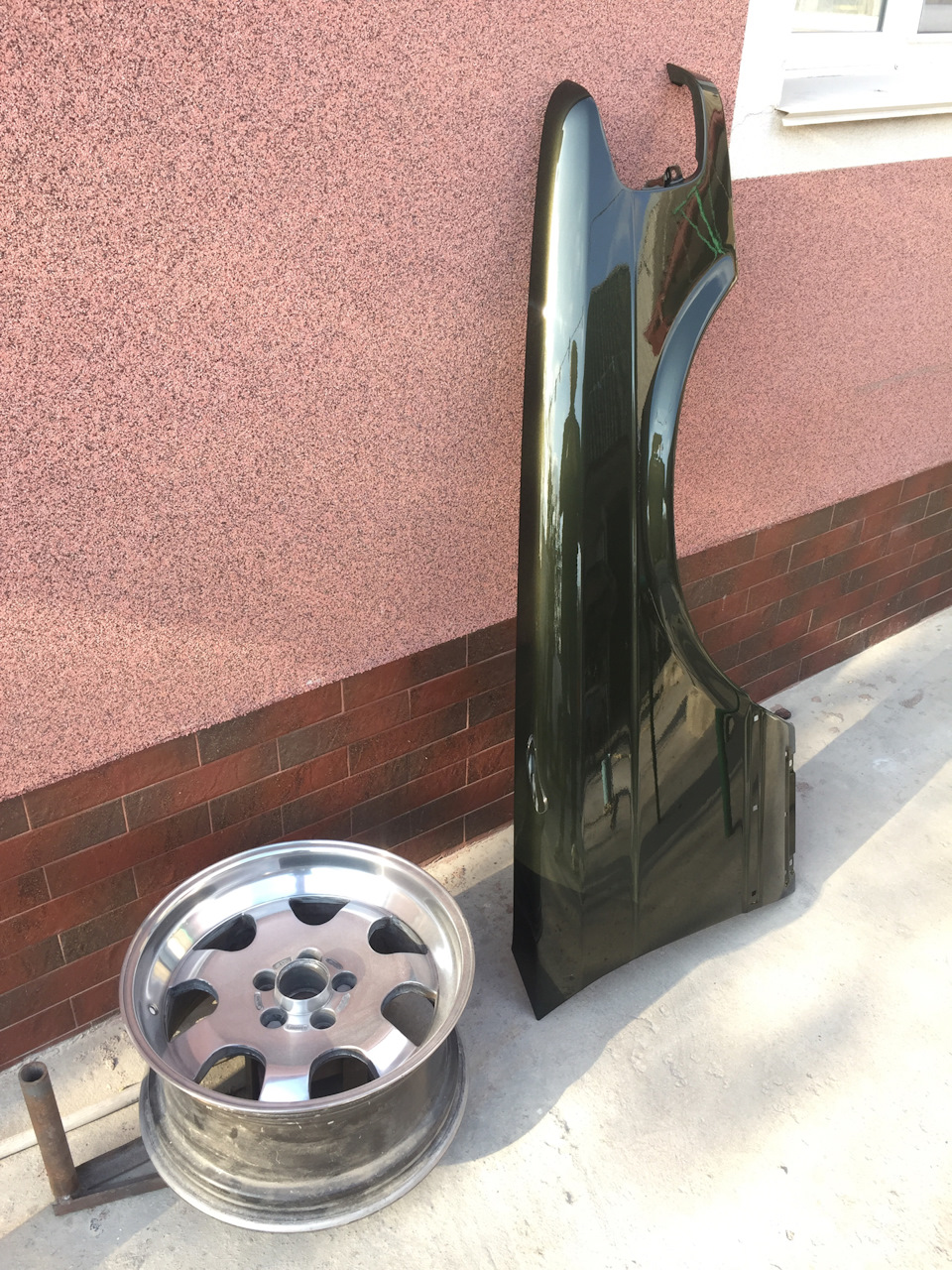 Сломал подлокотник — Renault Sandero 1G, 1,6 л, 2011 года | аксессуары ...