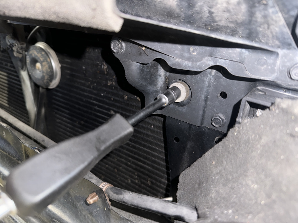 Замена радиатора кондиционера — Subaru Levorg (VM), 1,6 л, 2014 года ...