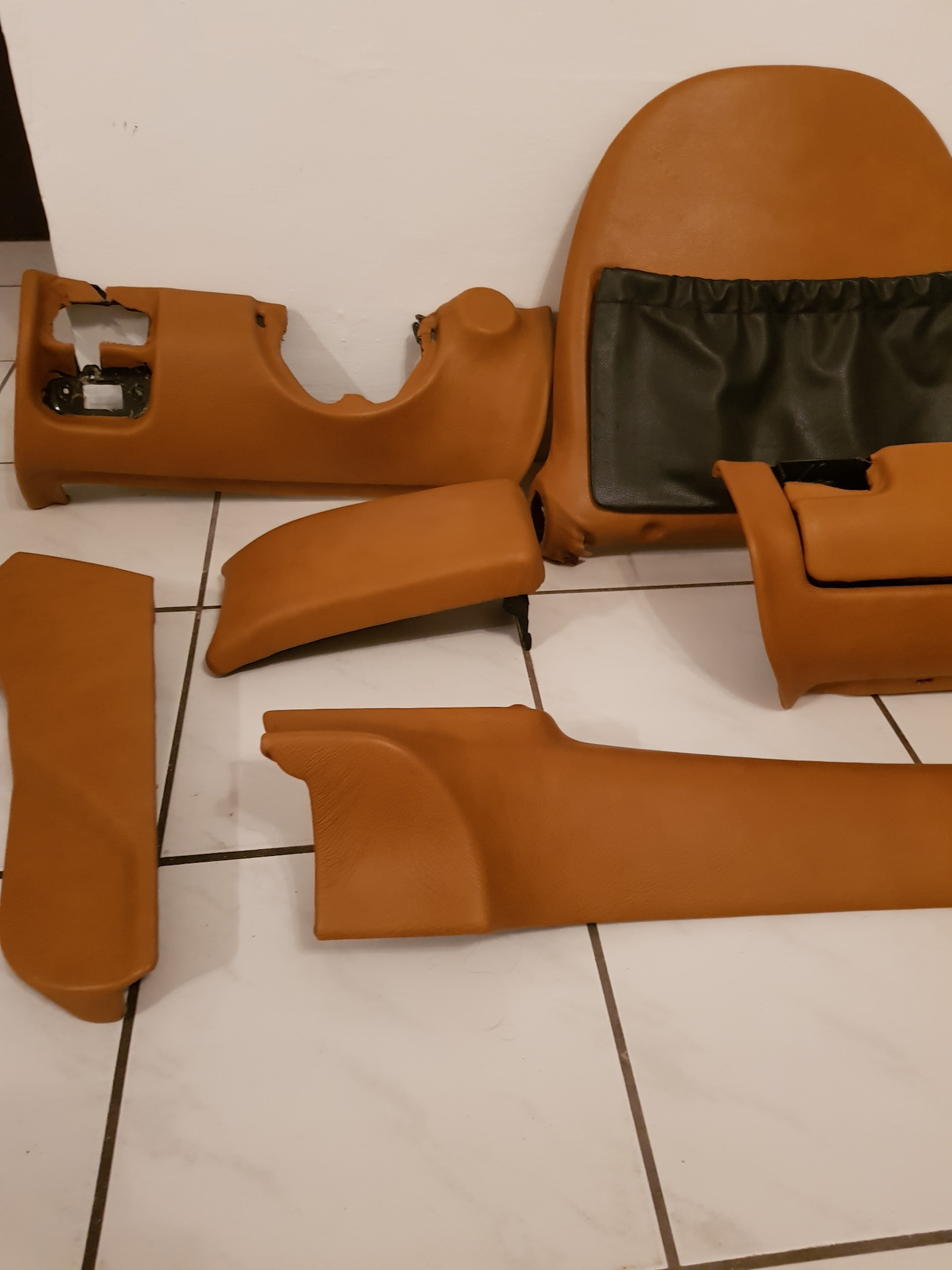 Two tone camel leather II — Mercedes-Benz CLK (W208), 2 л, 2001 года ...