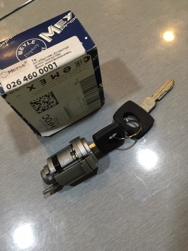 Личинка замка зажигания — Mercedes-Benz E-Class Coupe (C124), 2,2 л ...