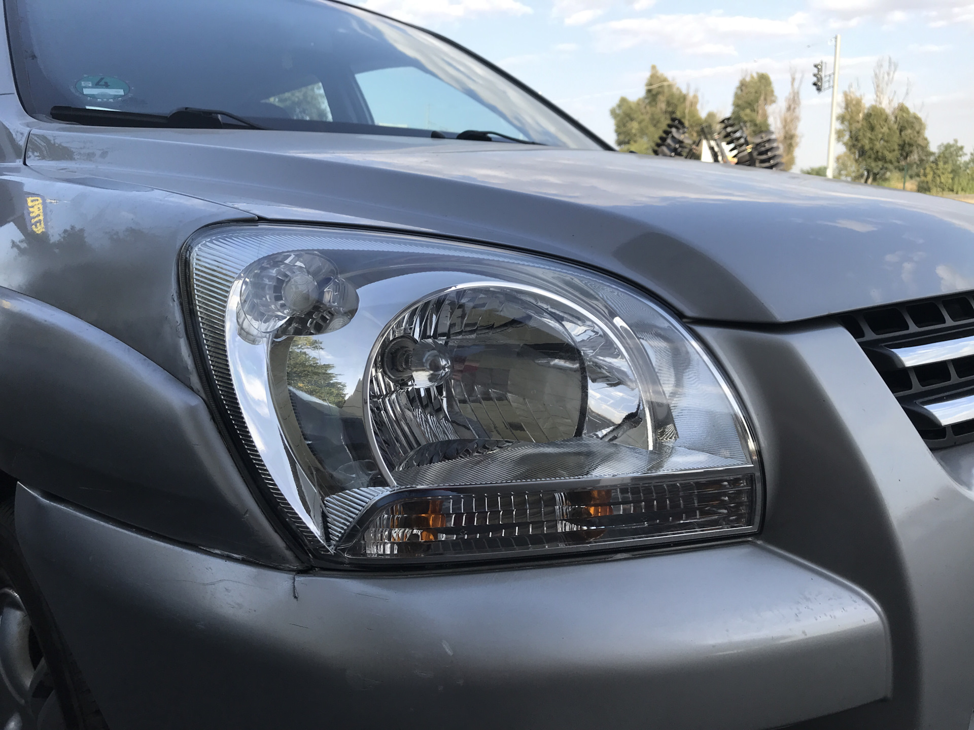 Замена сайлентблоков передних рычагов и полировка фар — KIA Sportage ...