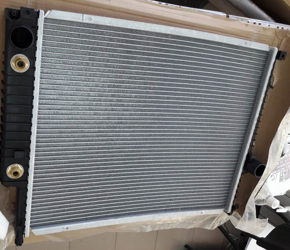 Радиатор тропик (артикулы) — BMW 3 series Coupe (E30), 1,8 л, 1985 года ...