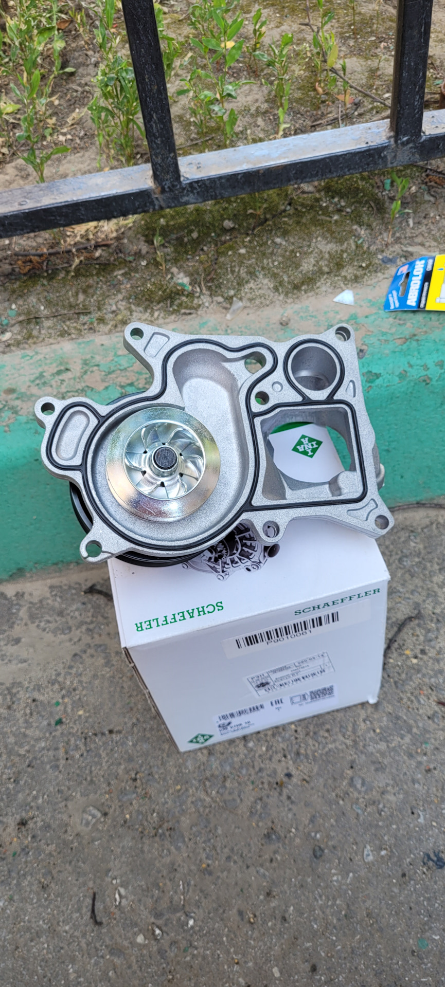 Течь ОЖ — BMW X1 (E84), 2 л, 2013 года | поломка | DRIVE2