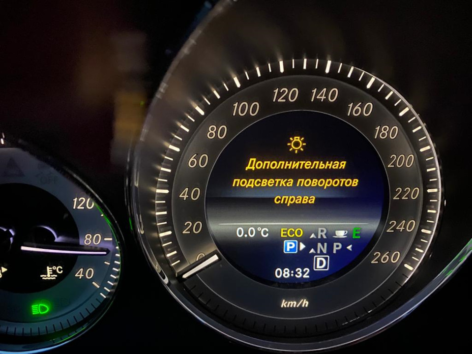 Замена доп лампочки при повороте руля! — Mercedes-Benz GLK-Class (X204 ...