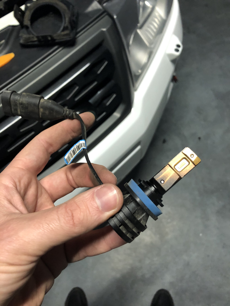 LED противотуманки MTF FL10WJ — Land Rover Freelander 2 (L359), 2,2 л ...