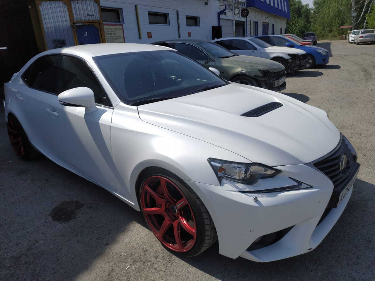 #20 впуск F sport и распорка Blitz — Lexus IS III, 2,5 л, 2013 года ...