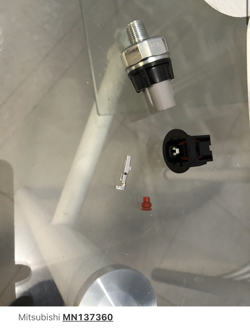 MN137360 Датчик давления масла в двигателе Mitsubishi | Запчасти на DRIVE2