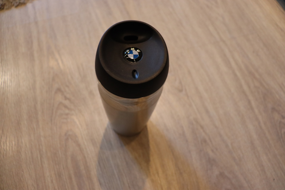 Термокружка. — BMW 5 series (E39), 2 л, 1998 года | аксессуары | DRIVE2