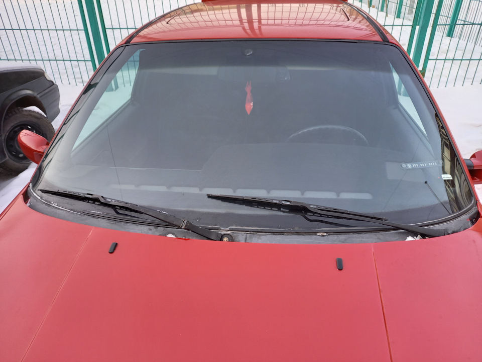 Поводок (держатель дворника) от шевроле нива. — Volkswagen Passat B3, 1 ...