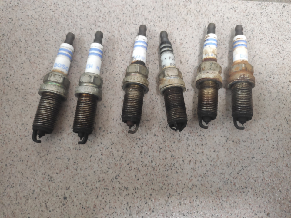 Замена свечей и катушек зажигания. — Renault Avantime, 3 л, 2002 года ...