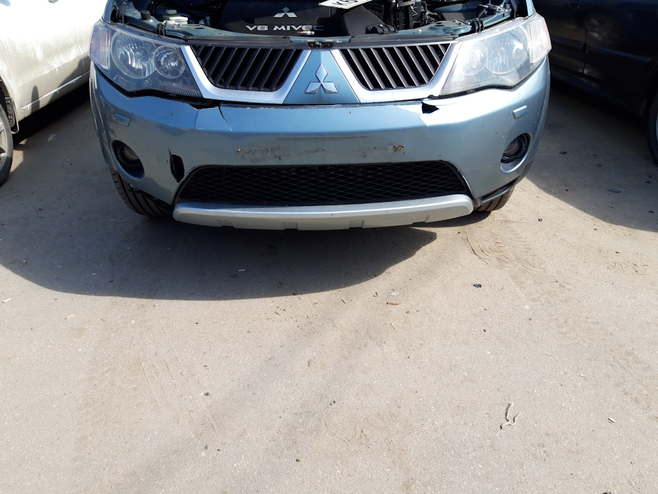 Замена бампера — Mitsubishi Outlander XL, 3 л, 2008 года | кузовной ...