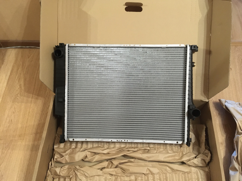 радиатор, сальник, опора, подушка — BMW 3 series Coupe (E30), 2 л, 1986 ...