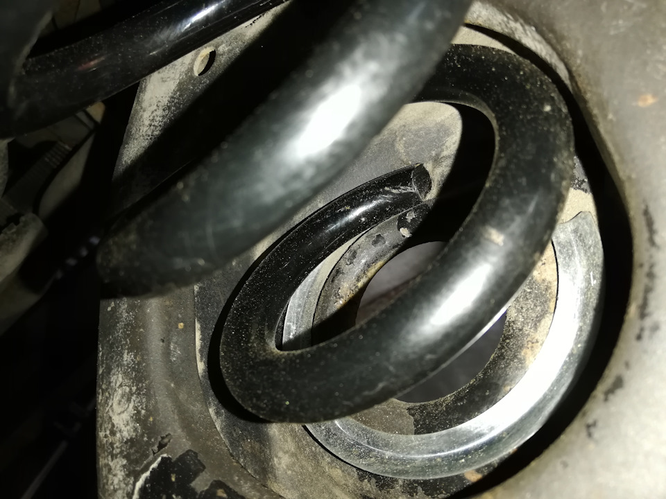 A2033240084 Кольцо стопорное пружины амотризатора. Mercedes | Запчасти ...