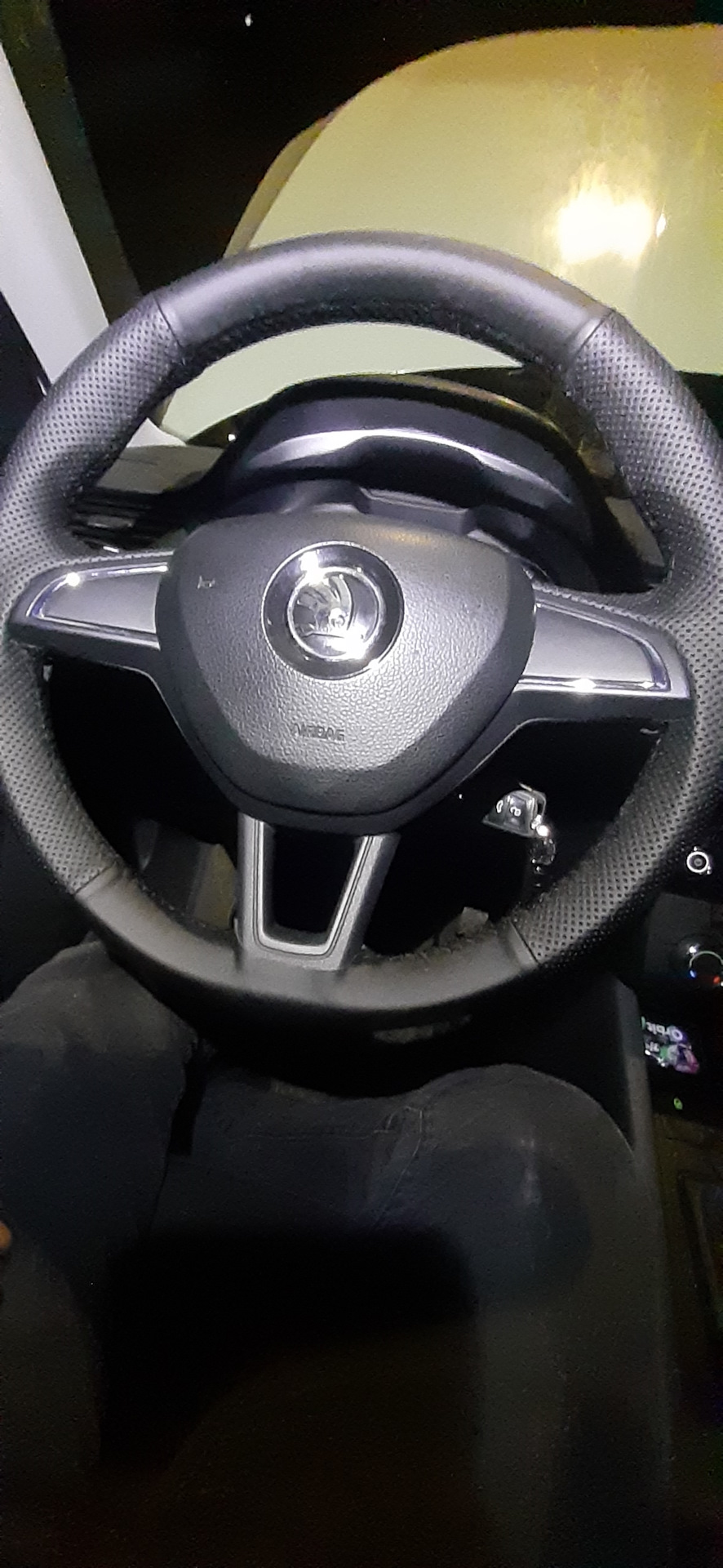 МЕЛОЧИ — Skoda Octavia A7 Mk3, 1,6 л, 2018 года | аксессуары | DRIVE2