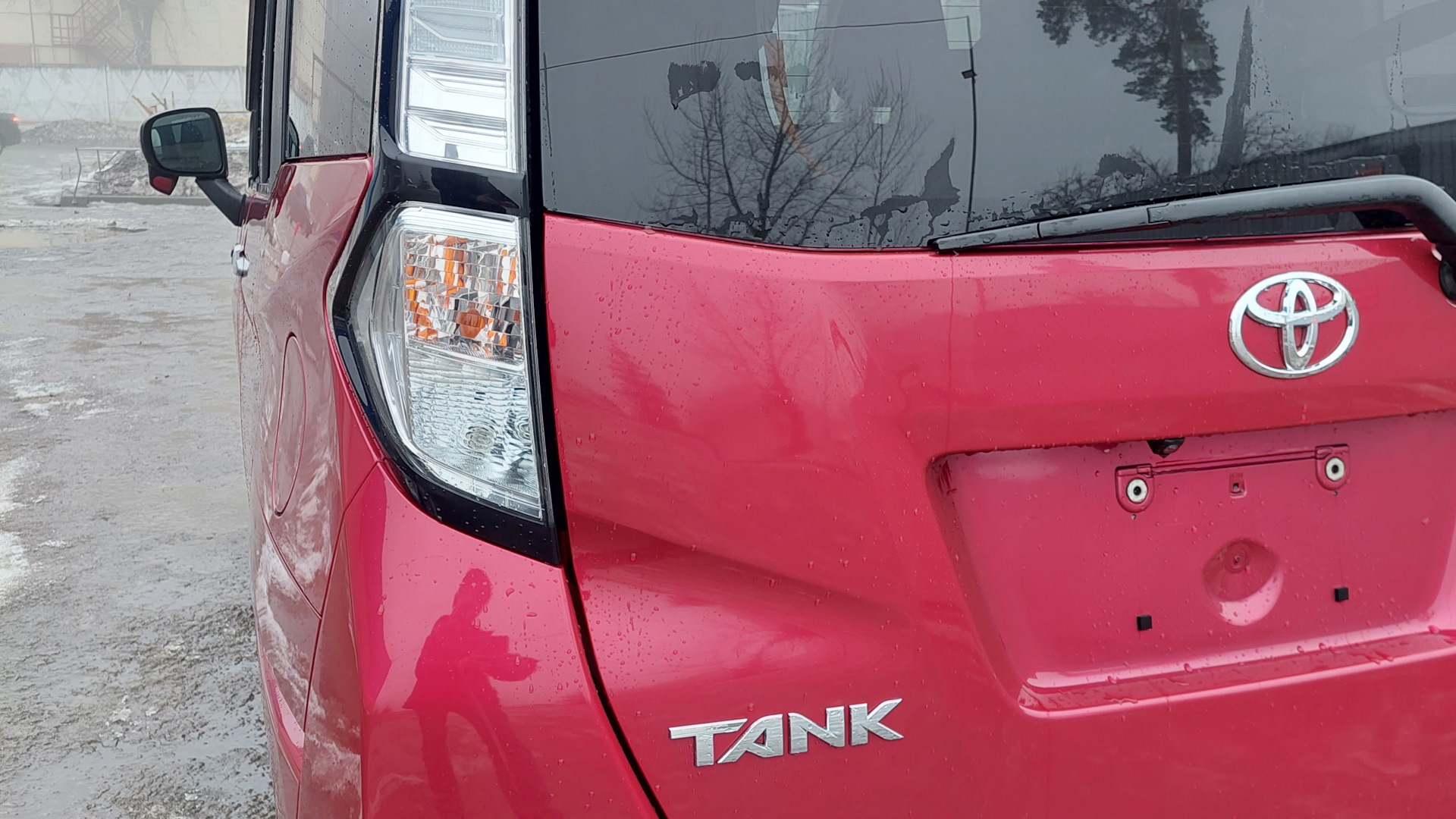 Toyota Tank 1.0 бензиновый 2017 | Спелая черешня на DRIVE2