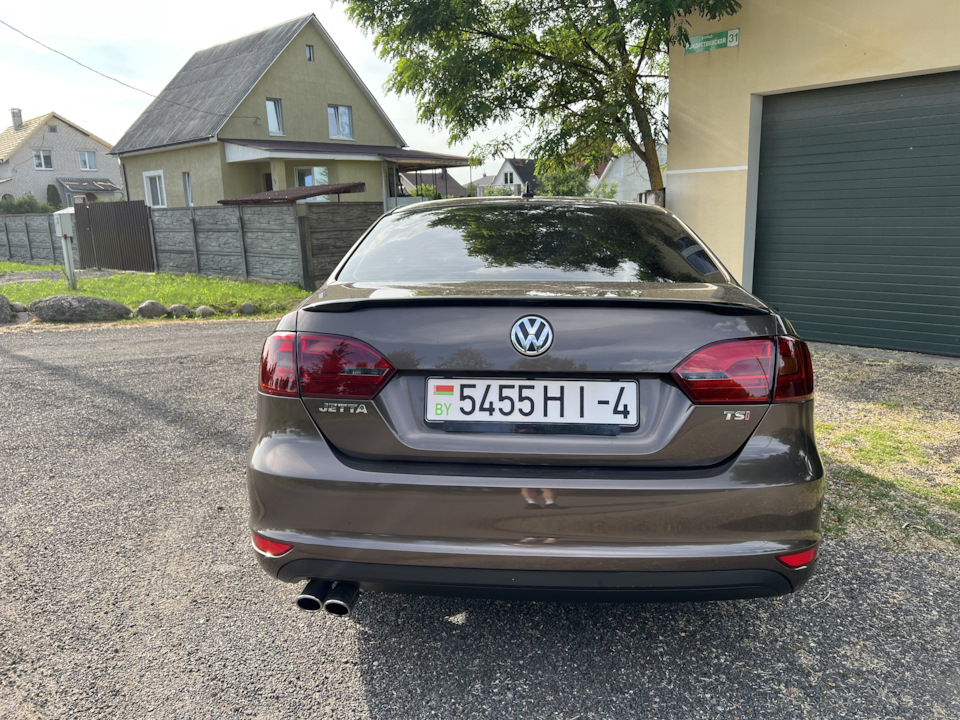 Тонировка задних фонарей — Volkswagen Jetta VI, 1,4 л, 2011 года ...