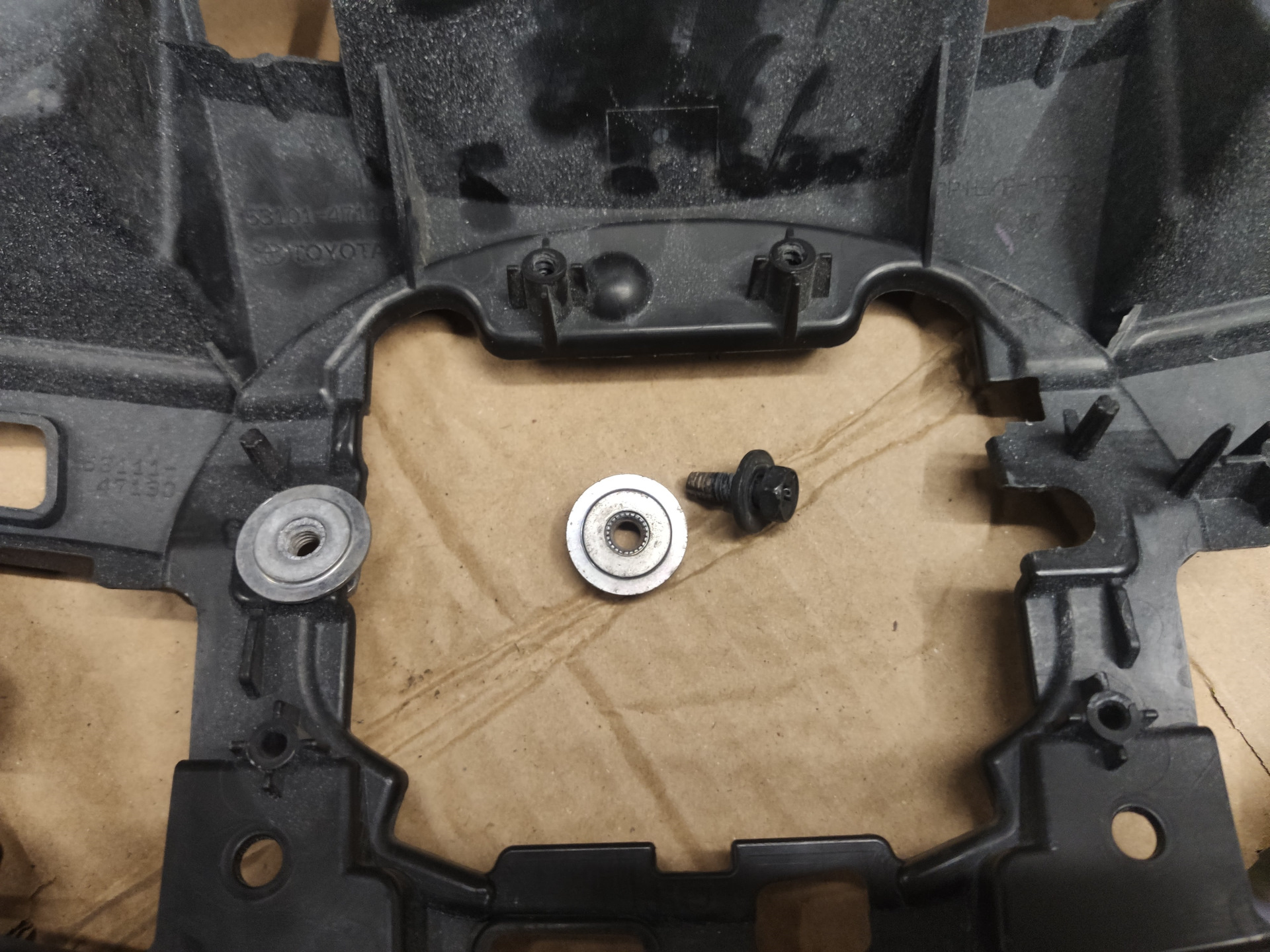 предсборка — Toyota Prius (50), 1,8 л, 2019 года | запчасти | DRIVE2