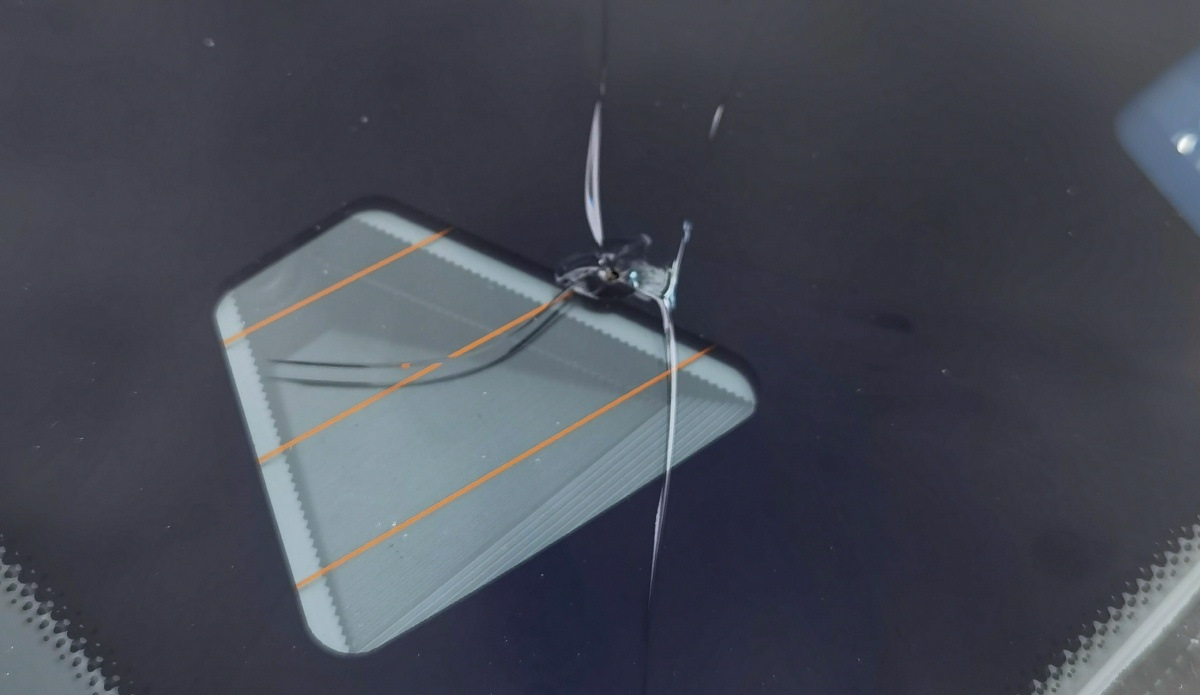 Замена аккустического лобового стекла — Mercedes-Benz GLC-Class (X253 ...