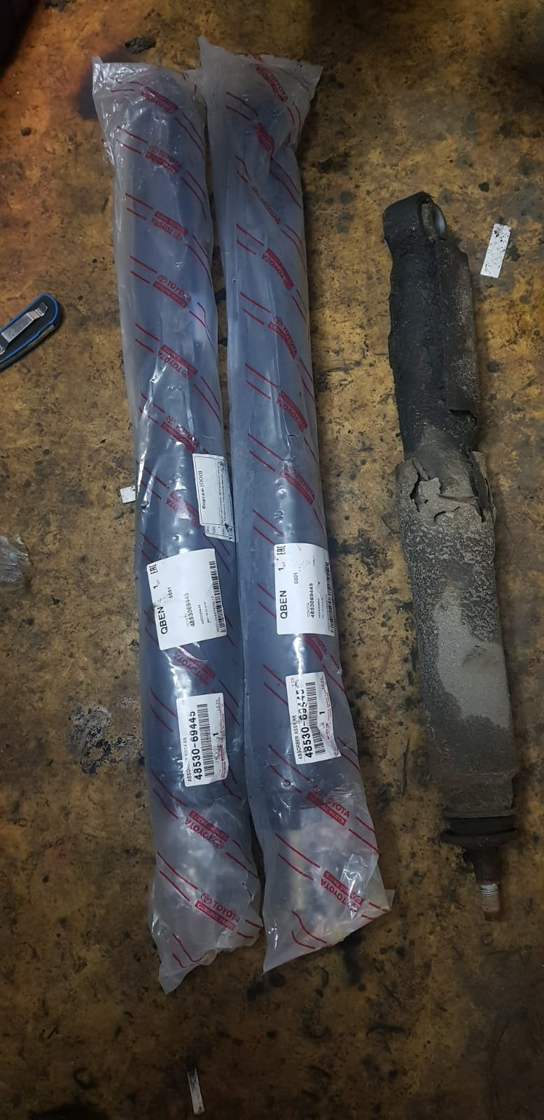 4853069445 АМОРТИЗАТОР ЗАДН. TOYOTA LEXUS | Запчасти на DRIVE2