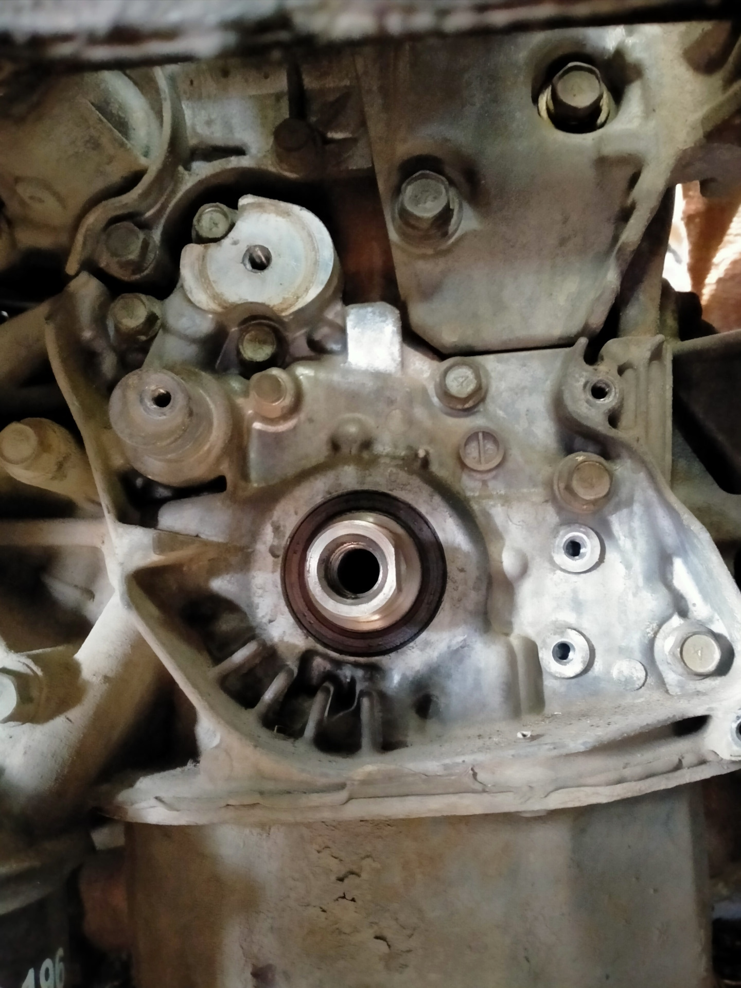 Замена ГРМ — Mitsubishi Lancer IX, 1,6 л, 2004 года | плановое ТО | DRIVE2