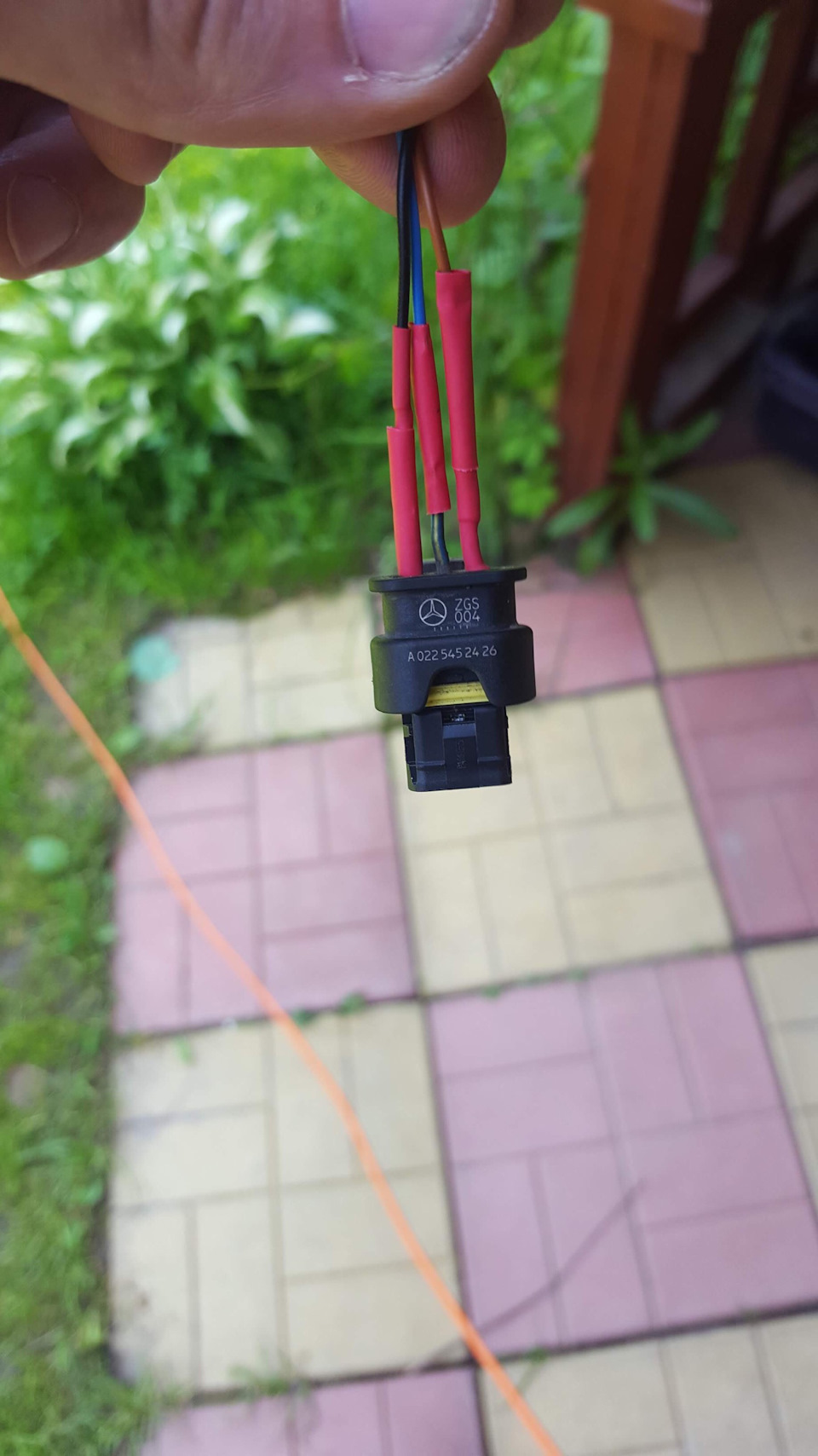 A0225452426 Разъём электрический MERCEDES | Запчасти на DRIVE2