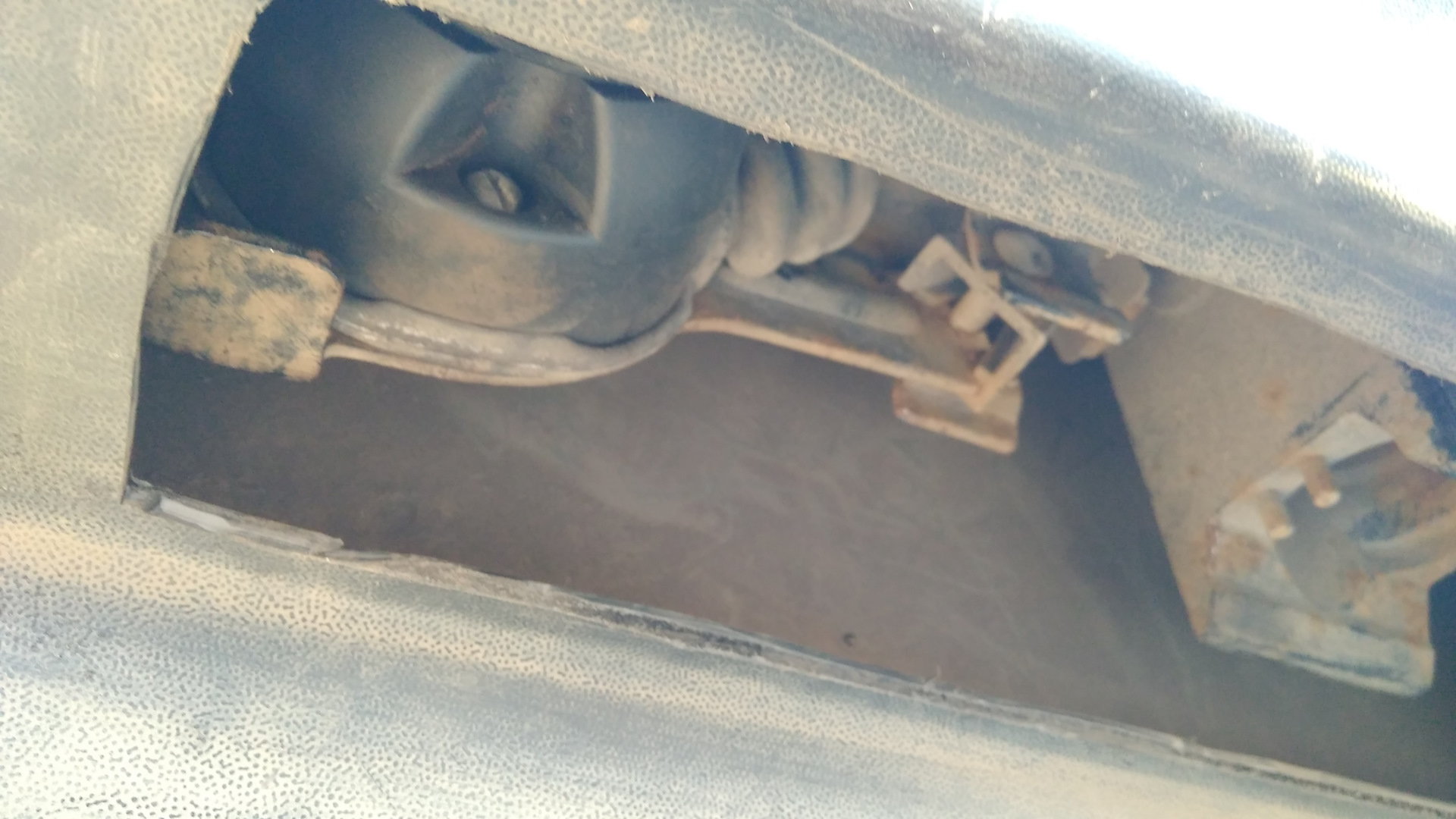 Установка фаркопа гольф 4. — Volkswagen Golf Mk4, 1,8 л, 2003 года ...