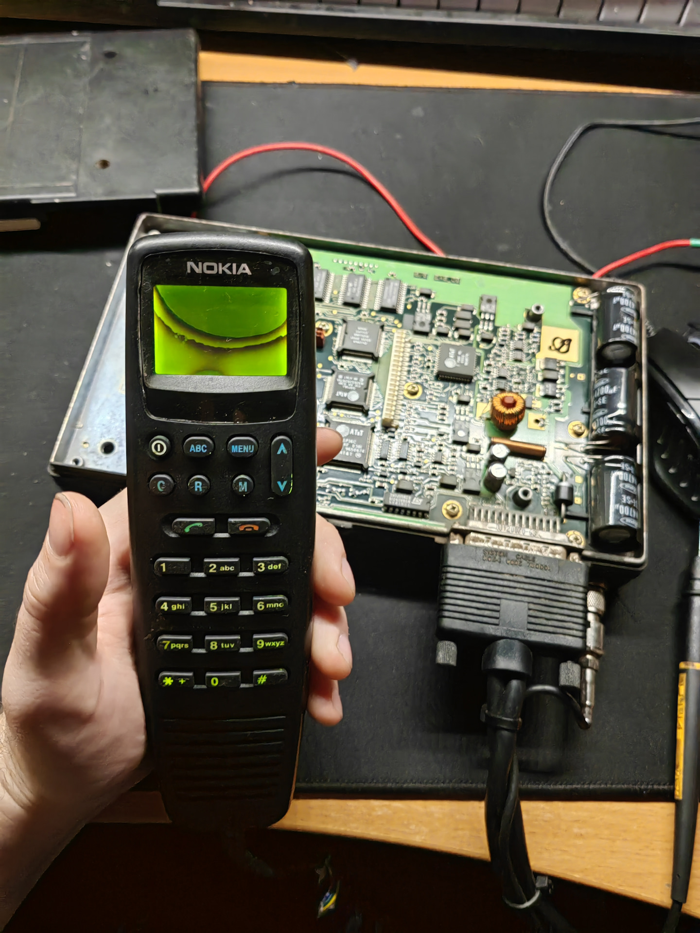 Nokia — Audi A6 (C4), 2,8 л, 1995 года | аксессуары | DRIVE2