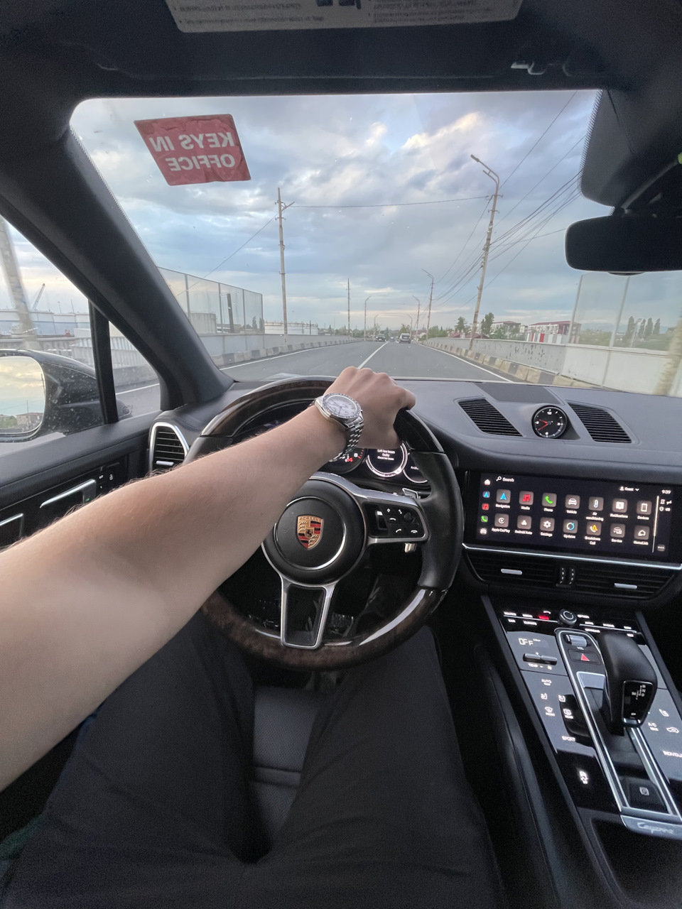 Этап 2: Прибыл на базу — Porsche Cayenne (3G), 3 л, 2023 года | покупка машины | DRIVE2