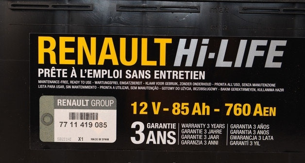 7711419085 Аккум батарея 760а (с электролитом) RENAULT | Запчасти на DRIVE2