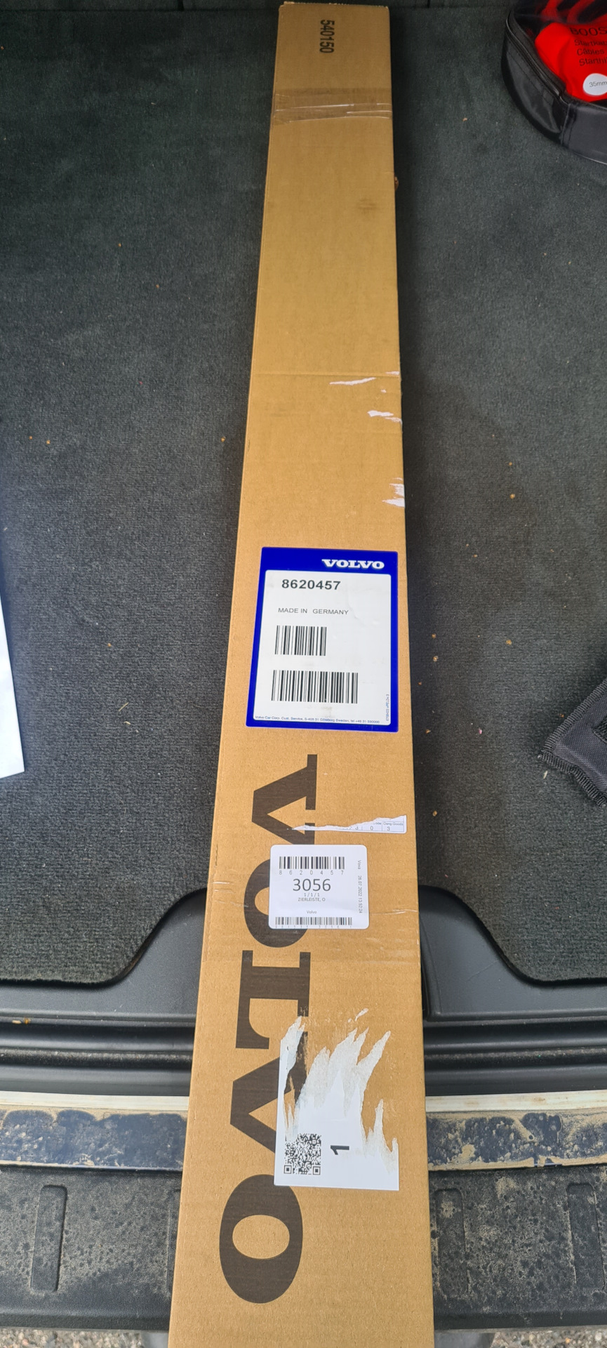 8620457 Молдинг лобового стекла Volvo | Запчасти на DRIVE2