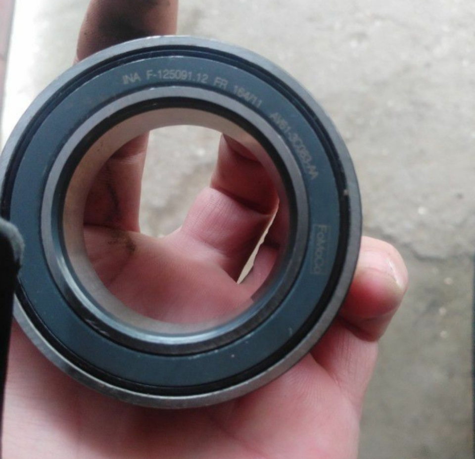 Продам подшипник промежуточный вала. — Ford Mondeo IV, 2 л, 2012 года ...