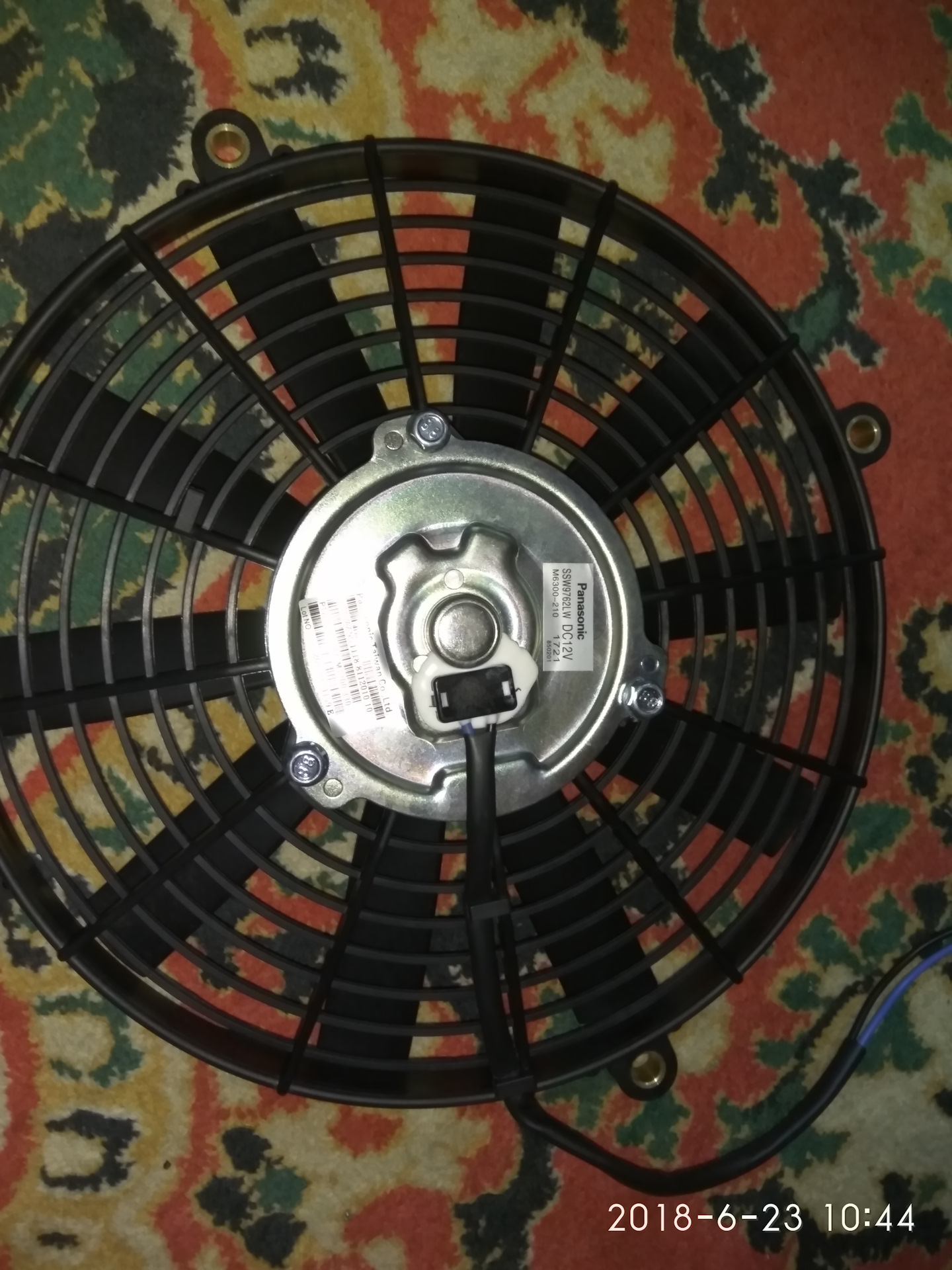 Вентилятор кондиционера. — Toyota Mark II (100), 2 л, 1999 года ...