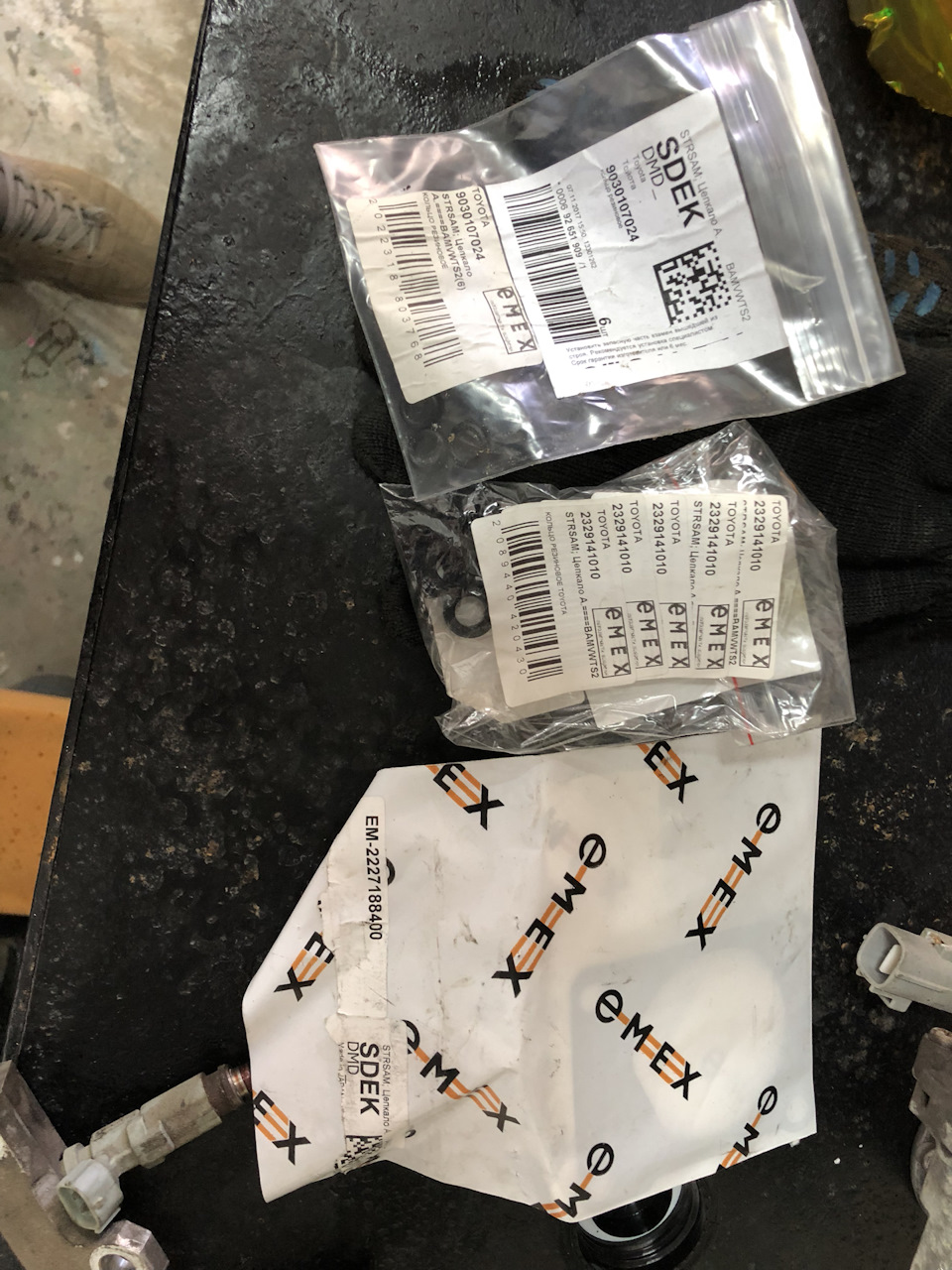 Чистка форсунок, замена патрубка радиатора — Toyota Crown (S170), 2,5 л ...