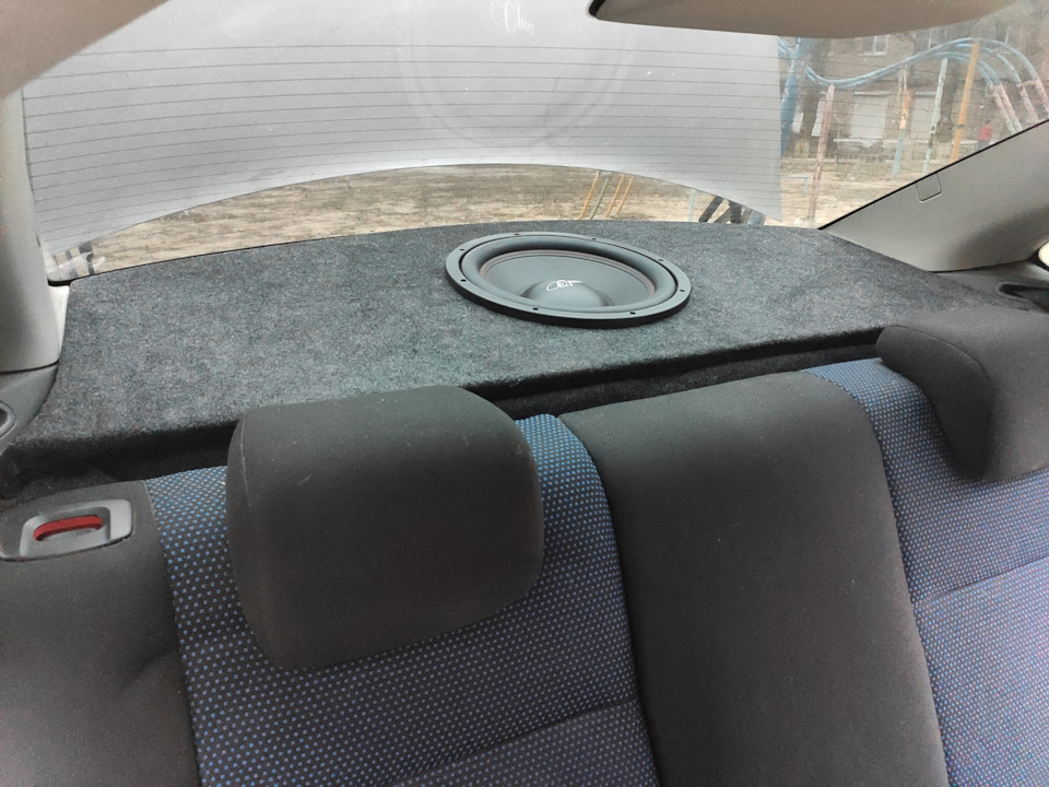 Полка фокус 2 седан+FA сабвуфер — Ford Focus Sedan II, 1,6 л, 2005 года ...