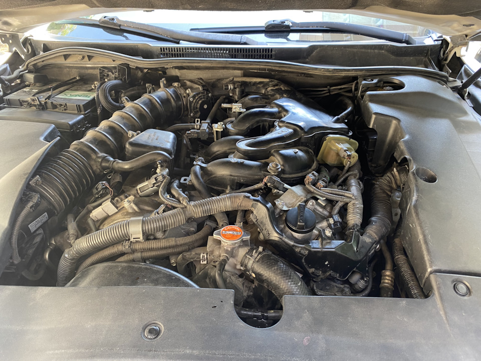 Замена свечей и прокладок клапанной — Lexus IS II, 2,5 л, 2007 года ...