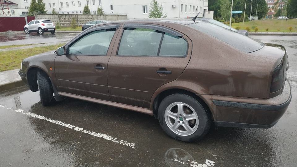 Ручка КПП — Skoda Octavia A4 Mk1, 1,9 л, 1998 года | аксессуары | DRIVE2