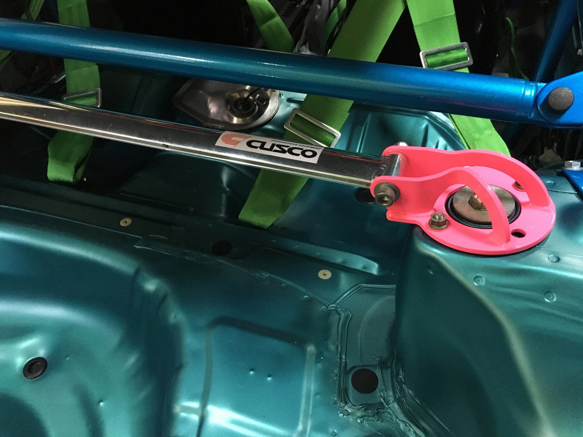 [24] CUSCO-Strut bar kit + KTS Real Pillar bar 🎌 — Toyota Starlet (90 ...