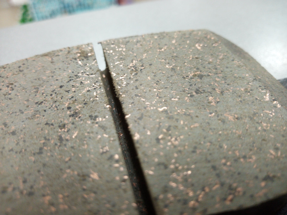 #1027.Колодки тормозные передние -04465-30300- ''Advics'' SN671 — DRIVE2