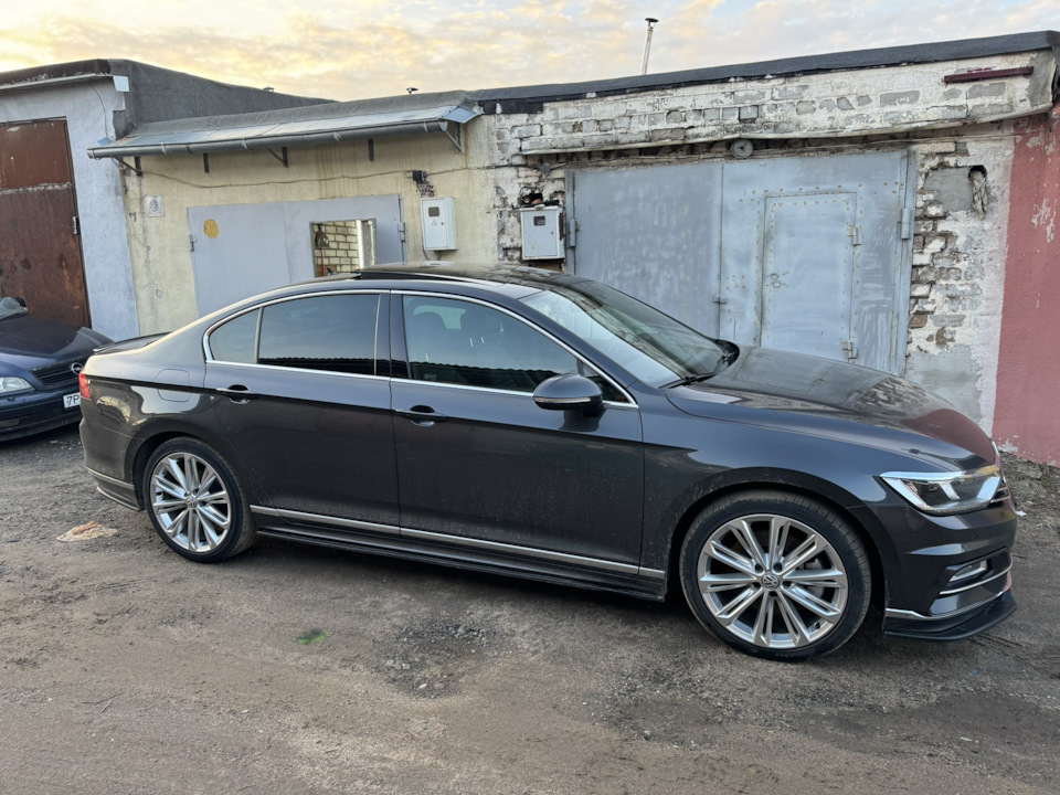 Verona Black vs Verona Silver — Volkswagen Passat B8, 1,6 л, 2017 года ...
