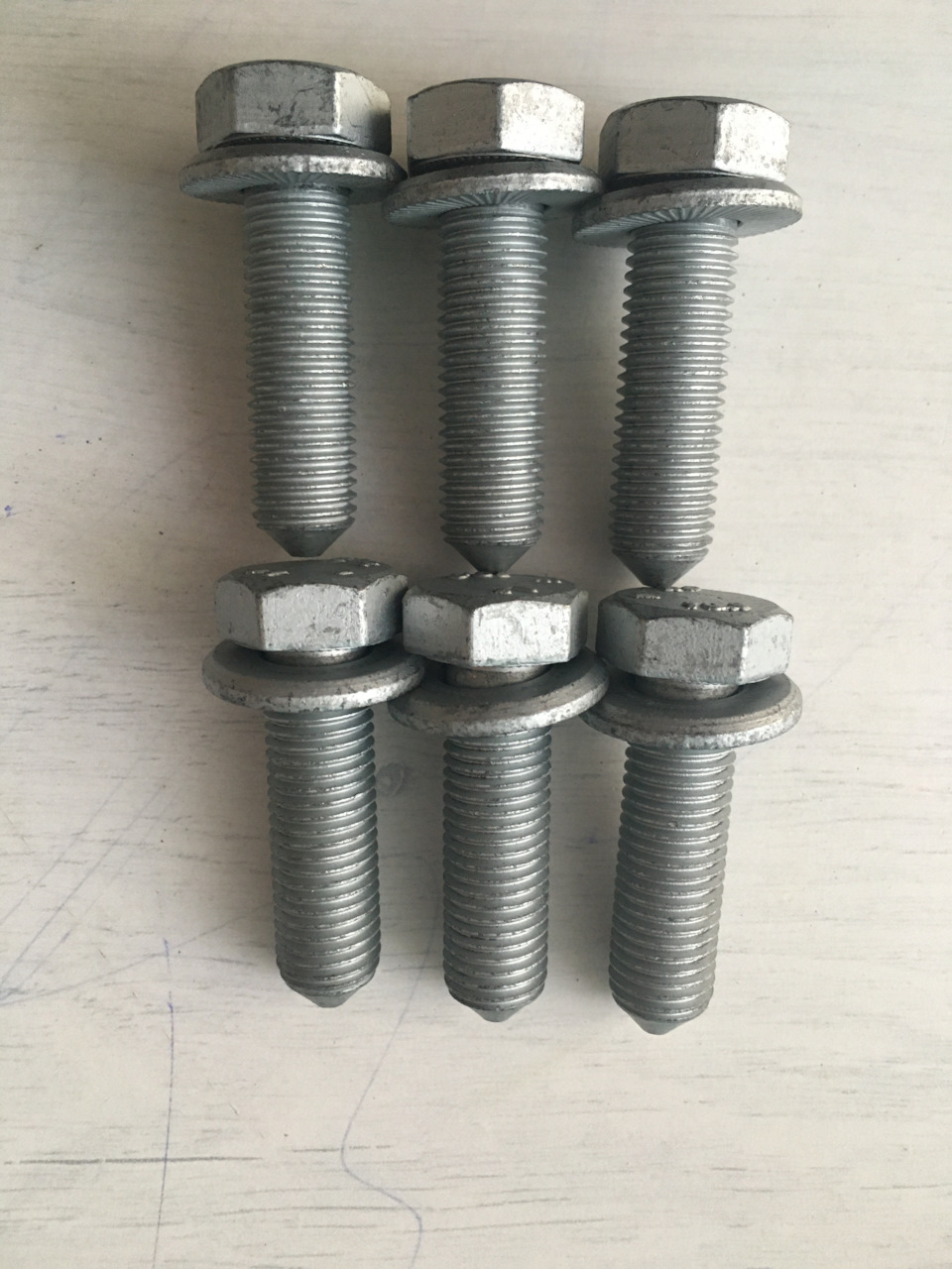 N91151101 Болт с шестигранной VAG | Запчасти на DRIVE2