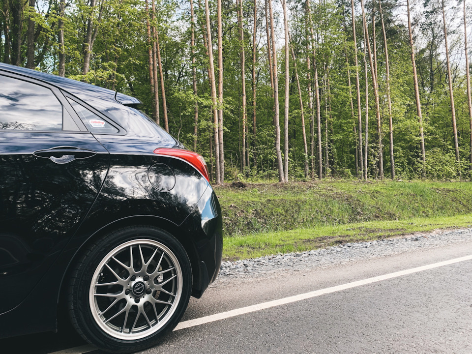 Весенний сьемомочный день. Съемка Hyundai i30 Second generation (GD ...