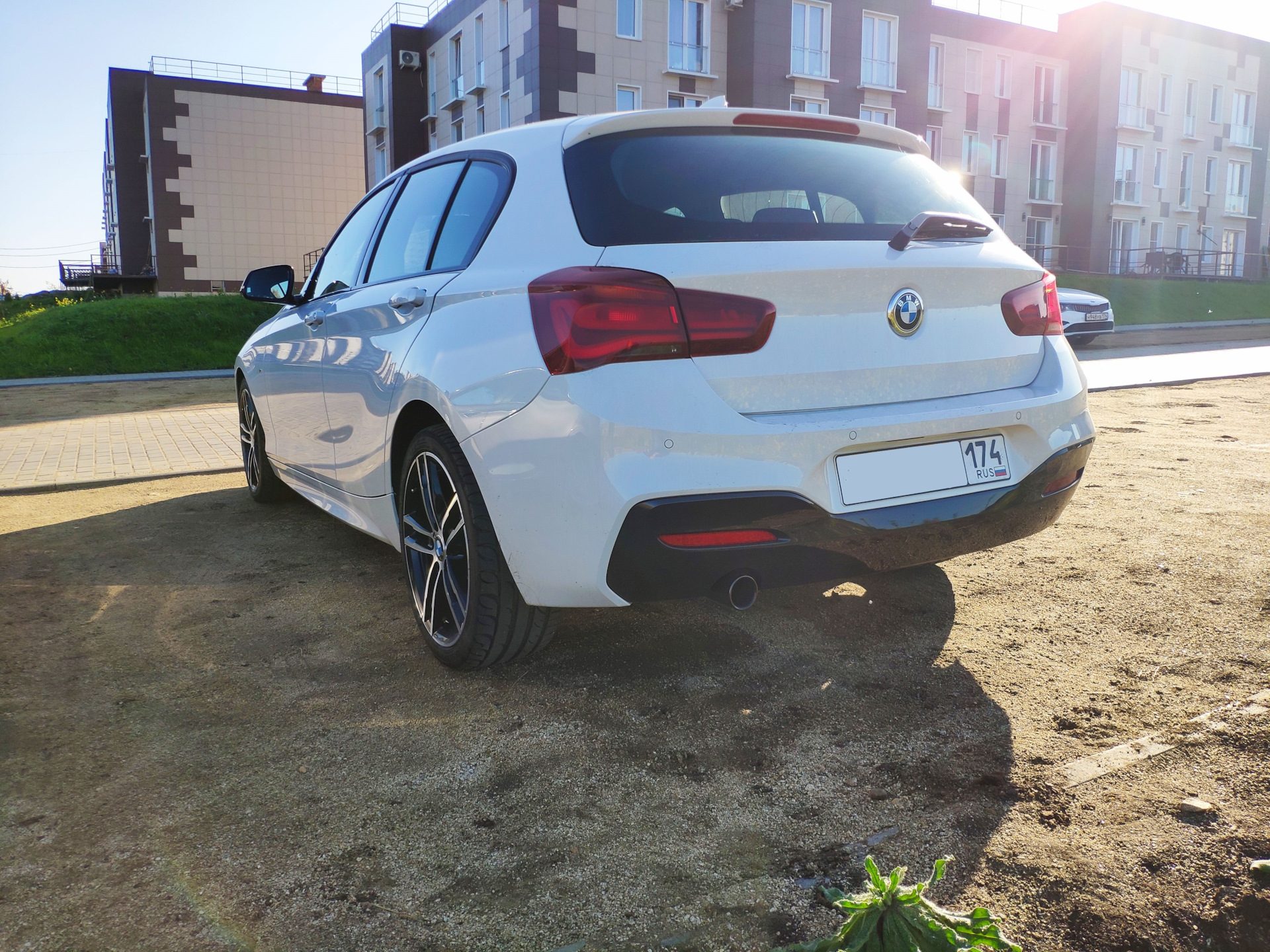 Продолжаю избавляться от ненужных опций. — BMW 1 series (F20), 1,5 л, 2018 года | другое | DRIVE2