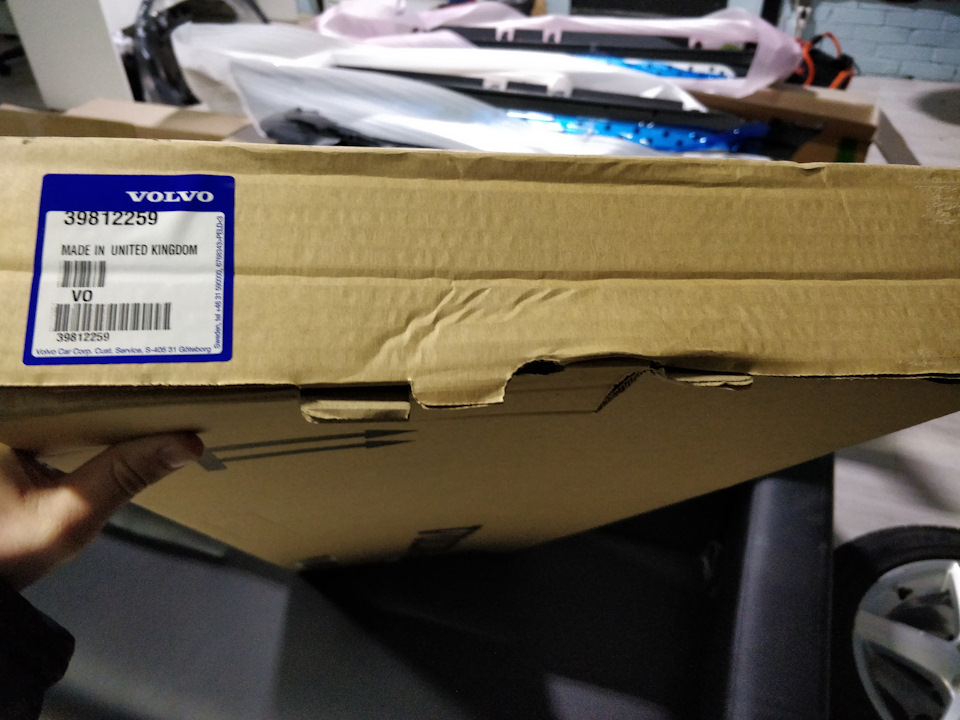 39812259 Спойлер Volvo | Запчасти на DRIVE2