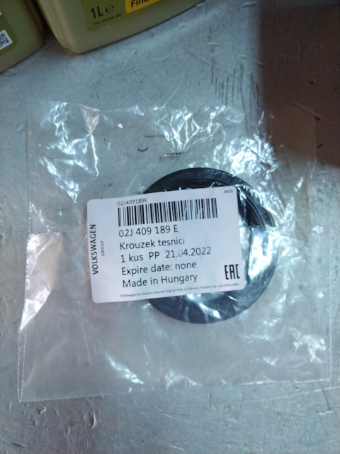 02J409189E Манжетное уплотнение VAG | Запчасти на DRIVE2