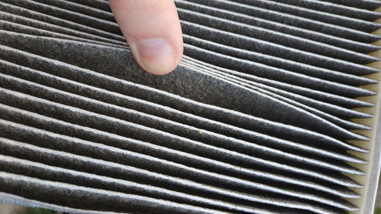 🆔:67 ☑ Замена фильтра салона на 272773974R. Лучше чем завод. — Lada ...