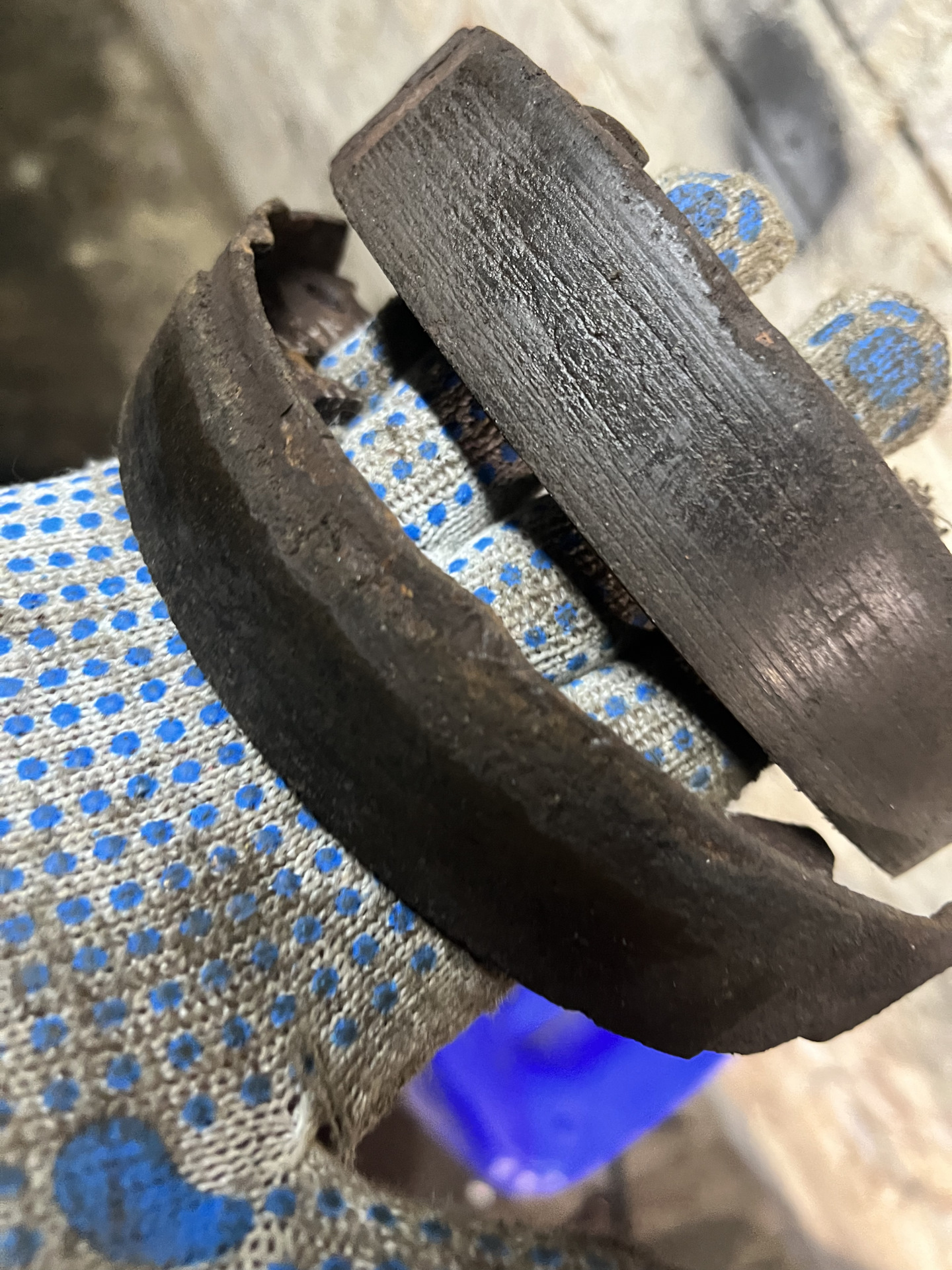 Замена масла в автомате и замена задних дисковых тормозов колодок и ...