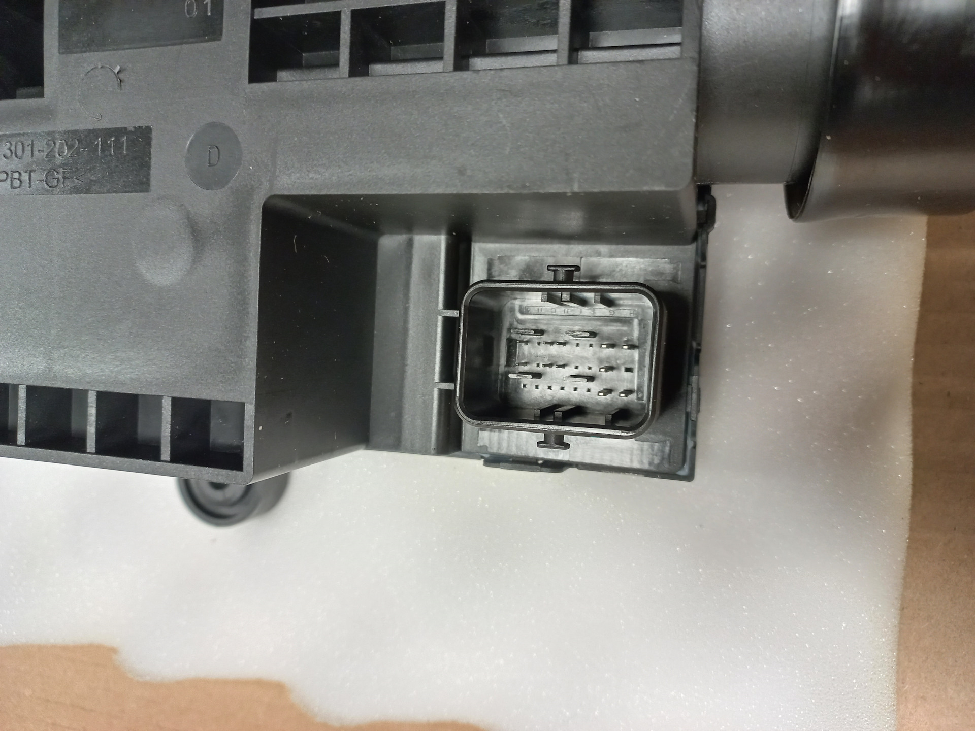 Актуатор стояночного тормоза. A4479068700. Ищу номера PINов! — Mercedes ...