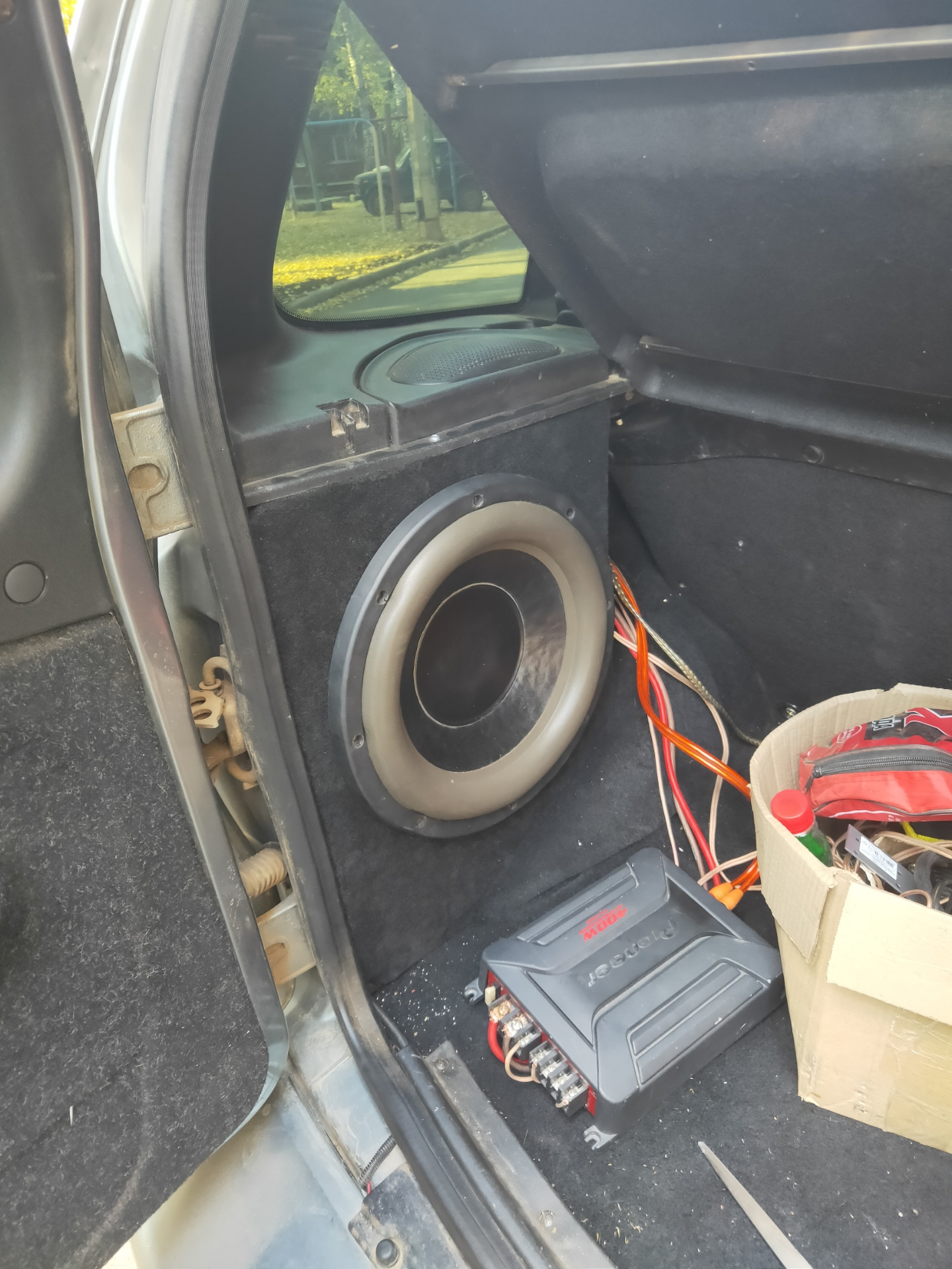 Сабвуфер — Chevrolet Niva (1G), 1,7 л, 2008 года | автозвук | DRIVE2