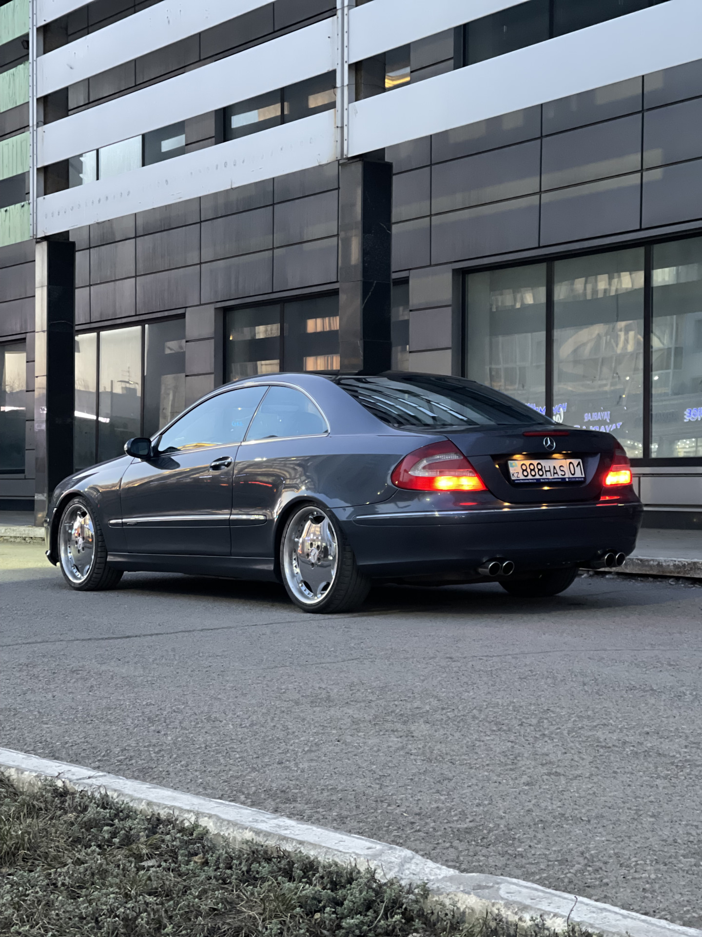 Немного фоток. — Mercedes-Benz CLK (W209), 2,6 л, 2004 года | фотография | DRIVE2