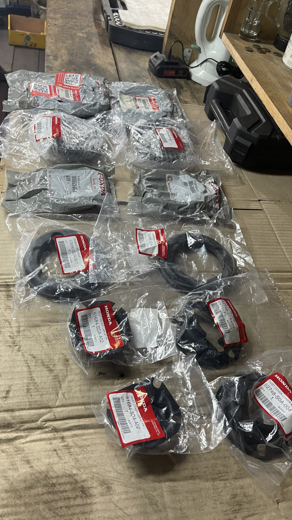 51684SDAA02 Кронштейн амортизатора передний Honda | Запчасти на DRIVE2